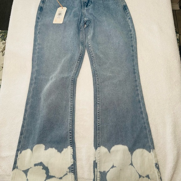 Shyanne | Jeans | Shyanne Blue And White Flare Jeans With Cloud Pattern ...